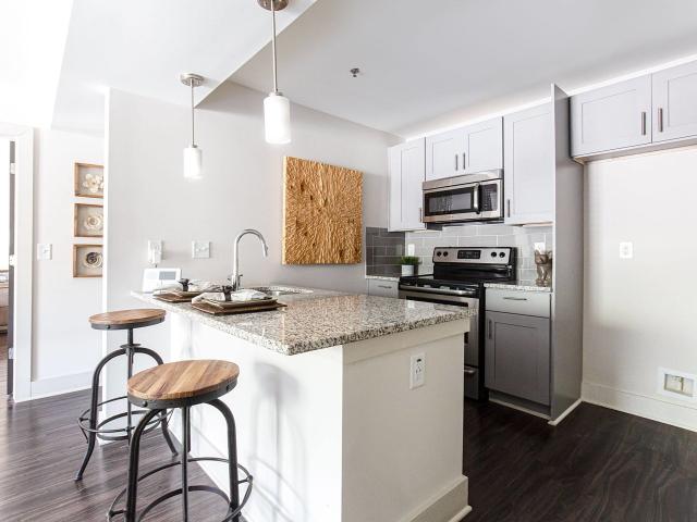 2 BR, 2 BA Apartment 1500 Parkwood Circle Southeast Unit 09103, Atlanta, GA 30339