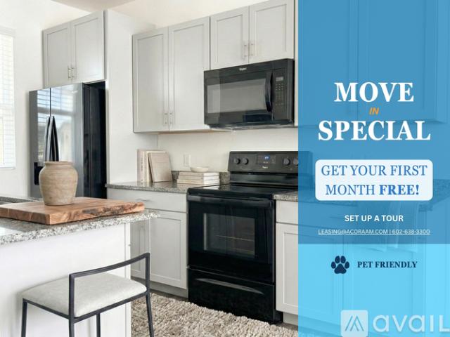 2 BR, 2 BA Apartment 1500 W Thunderbird Rd, Unit 203, Phoenix, AZ 85023