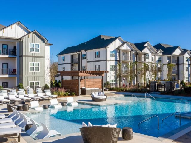 2 BR, 2 BA Apartment 150 Mill Creek Pkwy Unit 215, Lagrange, GA 30241