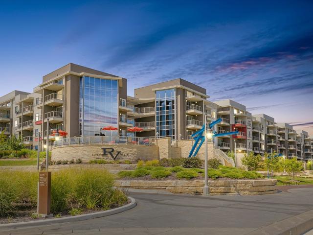 2 BR, 2 BA Apartment 150 North Mc Lean Boulevard Unit 413, Wichita, KS 67203