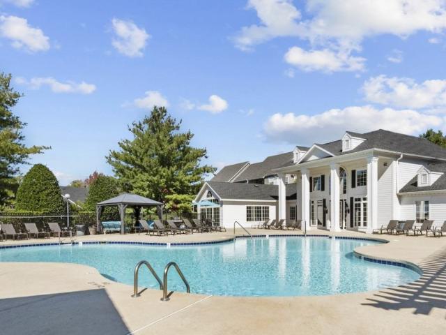 2 BR, 2 BA Apartment 1511 New Garden Rd Unit 47 2G, Greensboro, NC 27410