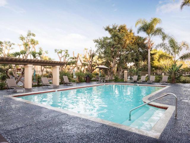 2 BR, 2 BA Apartment 1515 South Melrose Drive Unit 121, Vista, CA 92081