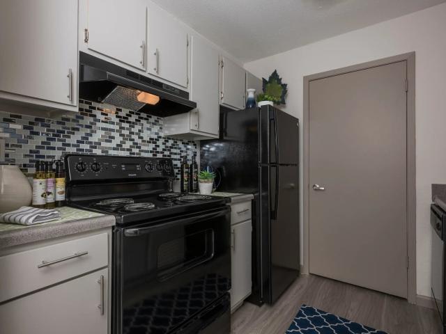 2 BR, 2 BA Apartment 1516 Arbor Town Circle Unit 1 728, Arlington, TX 76011