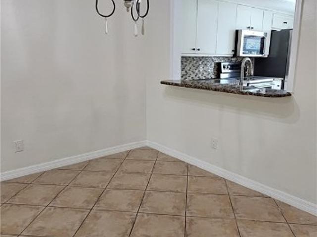 2 BR, 2 BA Apartment 1519 Cape Coral Parkway West, Cape Coral, FL 33914