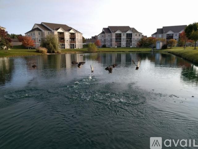 2 BR, 2 BA Apartment 1526 Oakfield Dr, Unit, Ann Arbor, MI 48108