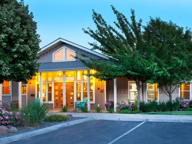 2 BR, 2 BA Apartment 1529 Columbia Park Trail Unit A108, Richland, WA 99352