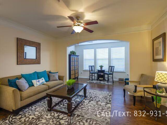 2 BR, 2 BA Apartment 15503 W Bellfort Ave, Sugar Land, TX 77498