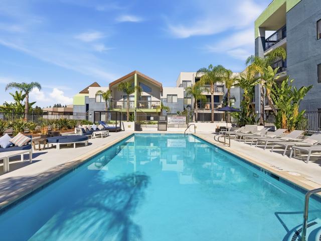 2 BR, 2 BA Apartment 1555 Riviera Avenue Unit 2 beds, 2 baths, $3637, Walnut Creek, CA 94596
