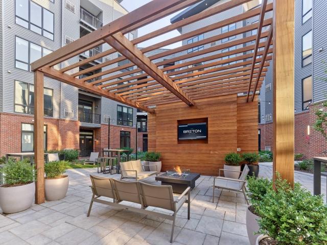 2 BR, 2 BA Apartment 155 Goldsborough Drive Unit BY2 419, Bayonne, NJ 07002