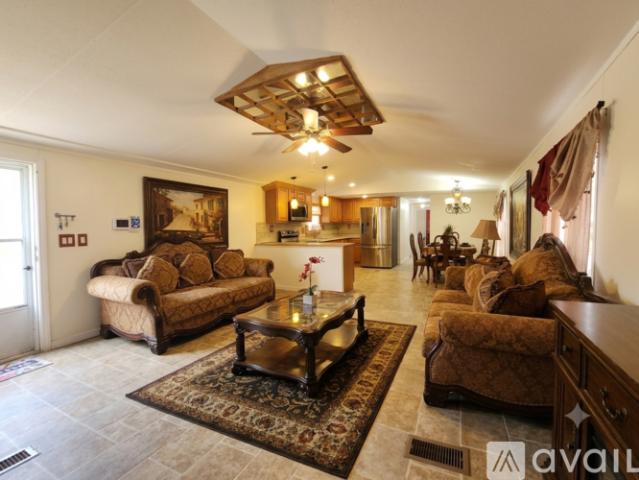 2 BR, 2 BA Apartment 156 Mae St, Oak Hill, FL 32759