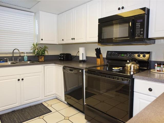 2 BR, 2 BA Apartment 1571 South Atlantic Avenue, New Smyrna Beach, FL 32169