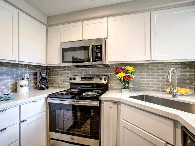 2 BR, 2 BA Apartment 15815 South Lakewood Parkway West Unit 1059, Phoenix, AZ 85048