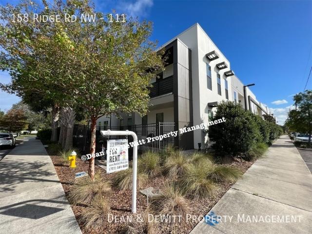 2 BR, 2 BA Apartment 158 Ridge Rd NW, Largo, FL 33770
