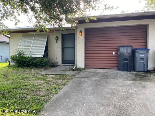 2 BR, 2 BA Apartment 15 West Towne Pl, Titusville, FL 32796