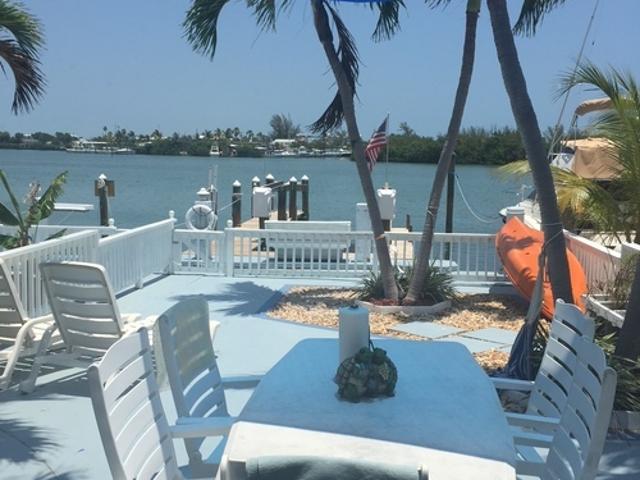 2 BR, 2 BA Apartment 15 6th Street, Unit 15, Marathon KCB, FL 33050