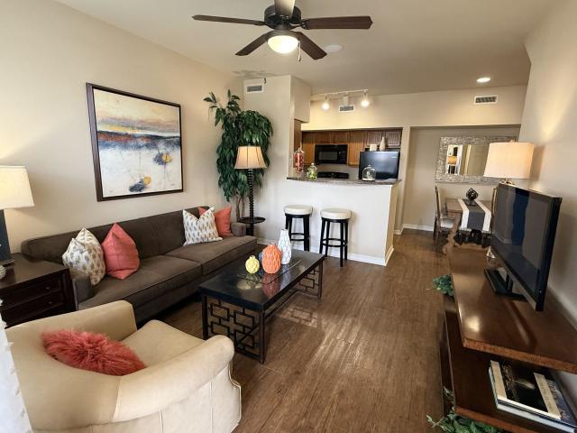 2 BR, 2 BA Apartment 1600 Resler D Unit 2405, El Paso, TX 79911