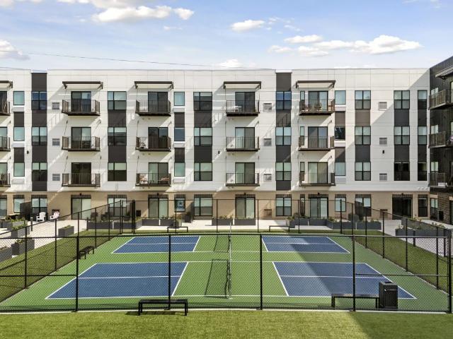 2 BR, 2 BA Apartment 1600 Windermere Way Unit 132, Shakopee, MN 55379