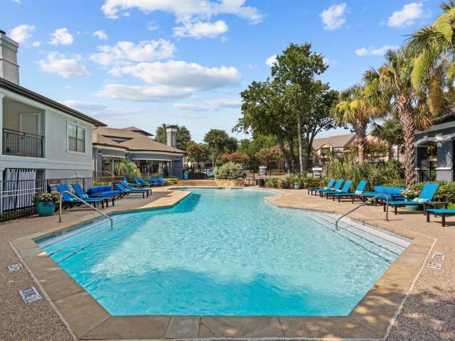 2 BR, 2 BA Apartment 1600 Village Drive Unit 1116, Euless, TX 76039