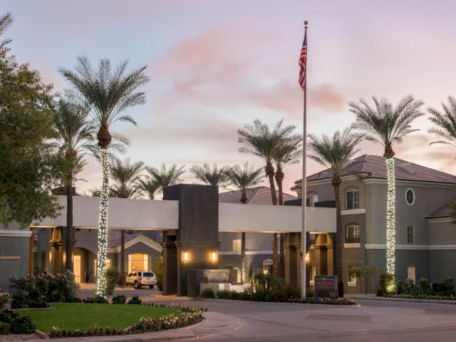 2 BR, 2 BA Apartment 1601 East Highland Avenue Unit 1145, Phoenix, AZ 85016