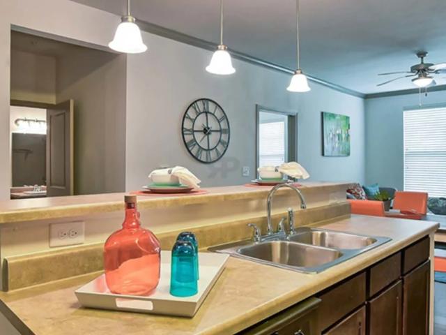 2 BR, 2 BA Apartment 1601 N John Stockbauer Dr Unit 3201, Victoria, TX 77901