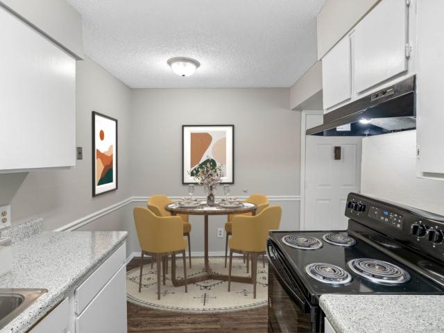 2 BR, 2 BA Apartment 1602 Green Mountain Drive Unit 163, Little Rock, AR 72211