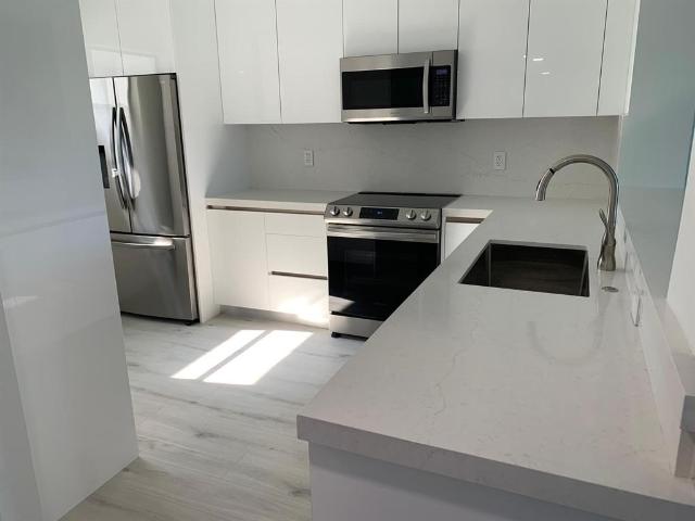 2 BR, 2 BA Apartment 16051 Blatt Boulevard, Weston, FL 33326