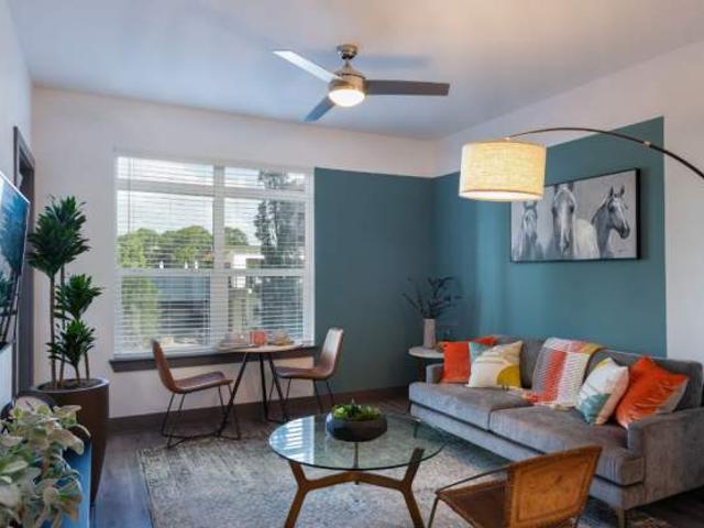 2 BR, 2 BA Apartment 1605 Church St, Decatur, GA 30033