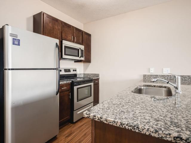 2 BR, 2 BA Apartment 160 W Wilson Bridge Road Unit 610 160, Columbus, OH 43085