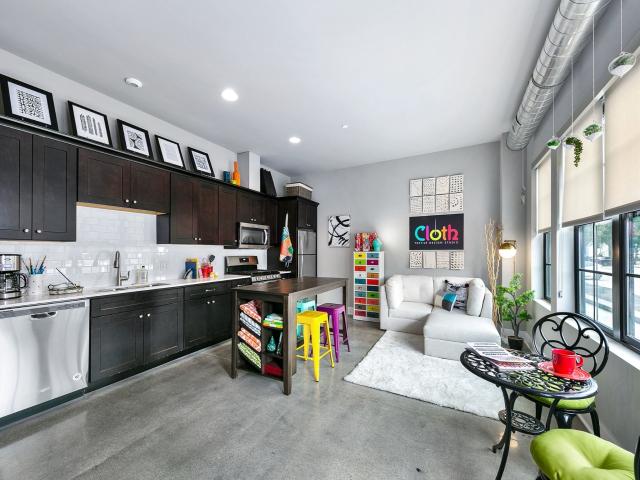 2 BR, 2 BA Apartment 160 South Highpoint Drive Unit 103 207, Romeoville, IL 60446