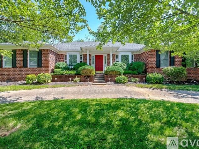 2 BR, 2 BA Apartment 161 Spring Run Road Unit B, Versailles, KY 40383