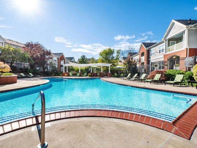 2 BR, 2 BA Apartment 1620 Corinthian Drive Unit 1326, Florence, KY 41042