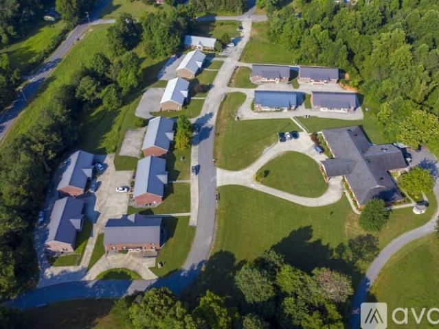 2 BR, 2 BA Apartment 164 Deer Ridge Drive, Unit B, Dayton, TN 37321