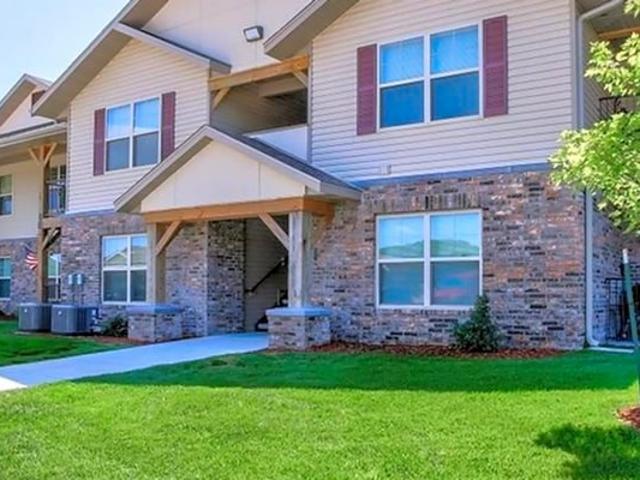 2 BR, 2 BA Apartment 164 Preserve Drive Unit G114, Branson, MO 65616