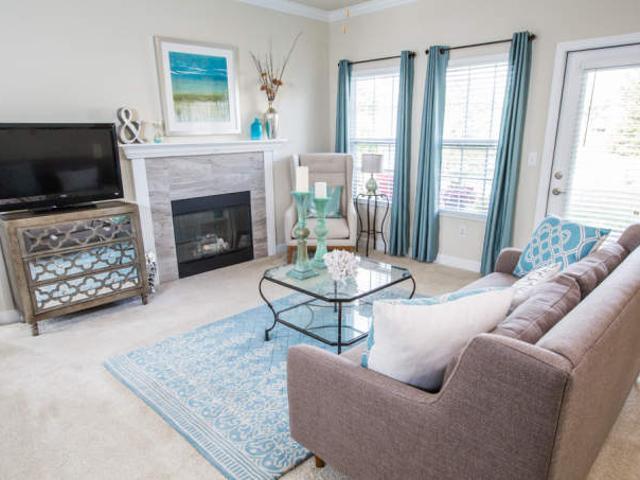 2 BR, 2 BA Apartment 1661 Sierra Springs, Carmel, IN 46280