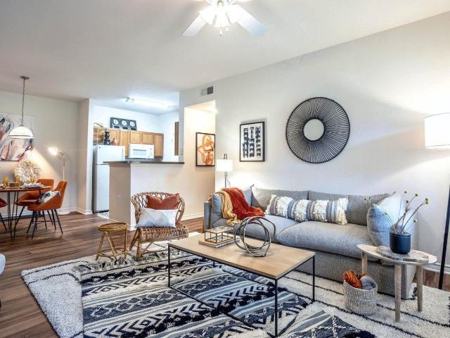 2 BR, 2 BA Apartment 16701 N Heatherwilde Blvd Unit 0331, Pflugerville, TX 78660