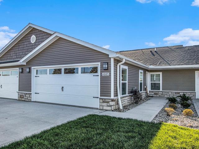 2 BR, 2 BA Apartment 16925 Jardine Plaza Unit 8259U, Bennington, NE 68007