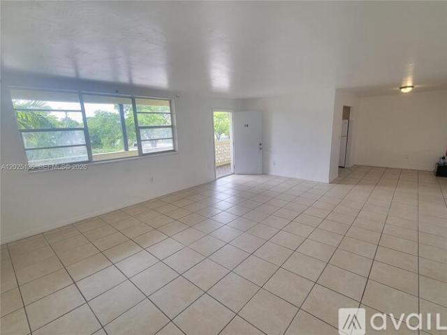 2 BR, 2 BA Apartment 16 NE 19th Dr, Unit 16, North Miami, FL 33181