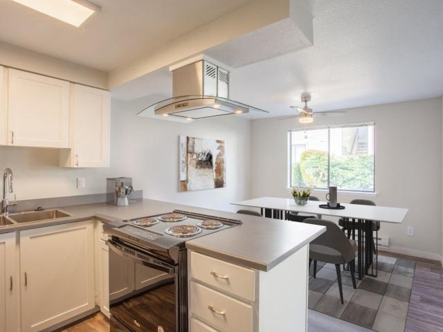2 BR, 2 BA Apartment 1700 NE 162nd Ave Unit 2 A3, Portland, OR 97230
