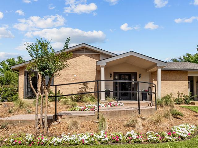 2 BR, 2 BA Apartment 1717 Shiloh Road Unit 231, Tyler, TX 75703