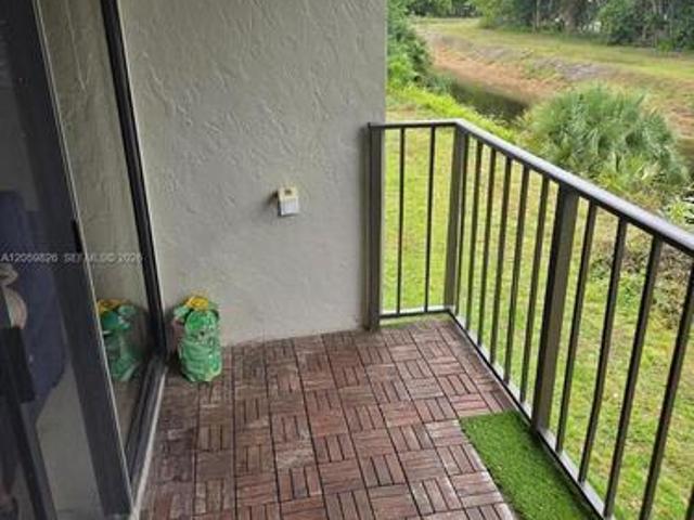 2 BR, 2 BA Apartment 1721 Balfour Point Dr, Unit F, West Palm Beach, FL 33411