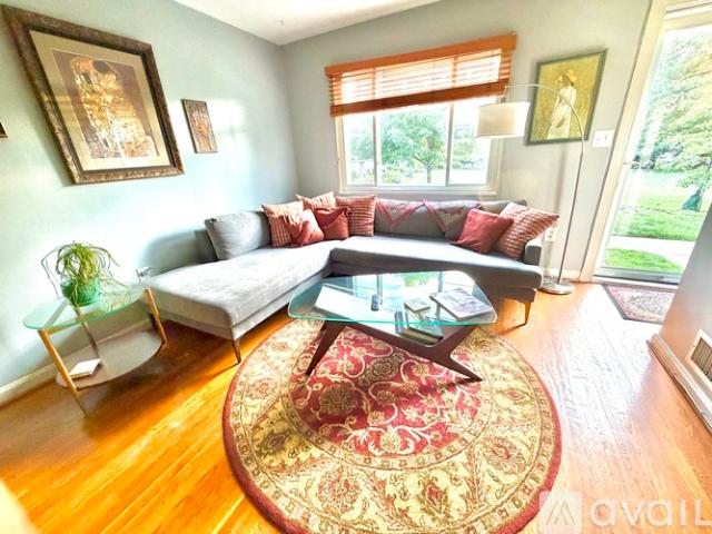 2 BR, 2 BA Apartment 1723 North Cliff Street, Unit 1723, Alexandria, VA 22301