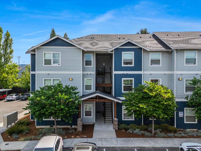 2 BR, 2 BA Apartment 17406 Northwest Springville Road Unit 101, Portland, OR 97229