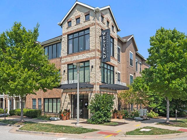 2 BR, 2 BA Apartment 17410 W 86th Terrace Unit 01308, Lenexa, KS 66219