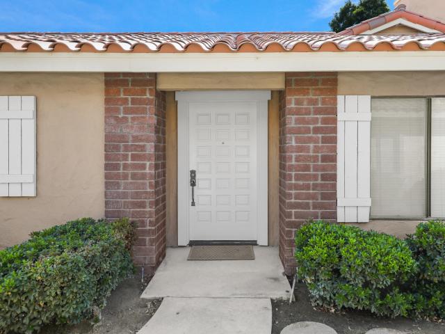 2 BR, 2 BA Apartment 175 Gran Via, Palm Desert, CA 92260