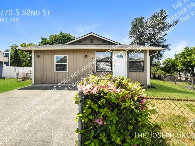 2 BR, 2 BA Apartment 1770 S 52nd St, Tacoma, WA 98408