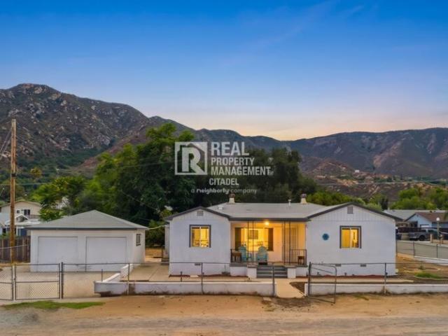 2 BR, 2 BA Apartment 17771 Brightman Ave, Lake Elsinore, CA 92530