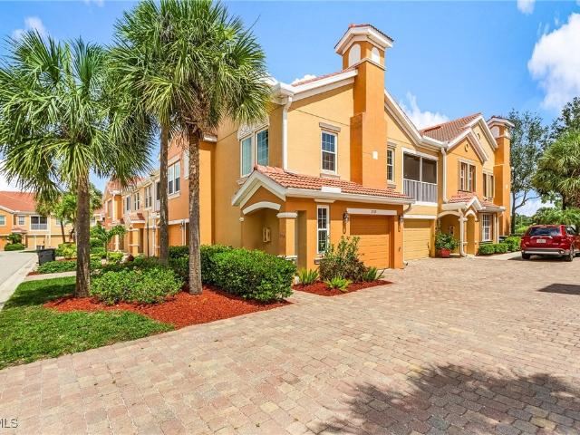 2 BR, 2 BA Apartment 1788 Concordia Lake Circle, Cape Coral, FL 33909