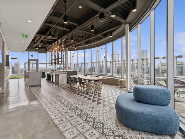 2 BR, 2 BA Apartment 1800 Boren Ave Unit 1425, Seattle, WA 98101
