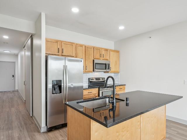 2 BR, 2 BA Apartment 1800 Marinas Edge Way Unit 3005, Louisville, KY 40206