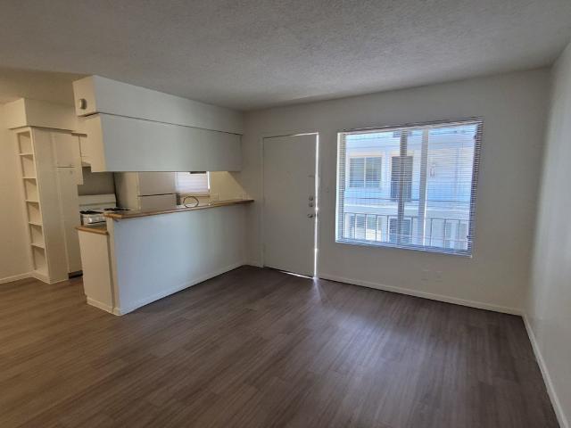 2 BR, 2 BA Apartment 1801 Rio Grande Street Unit 2 beds, 2 baths, $1594, Austin, TX 78701